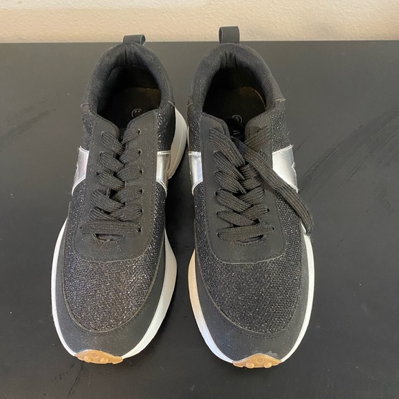 Rouge Helium | Shoes | Fashion Sneakers | Poshmark